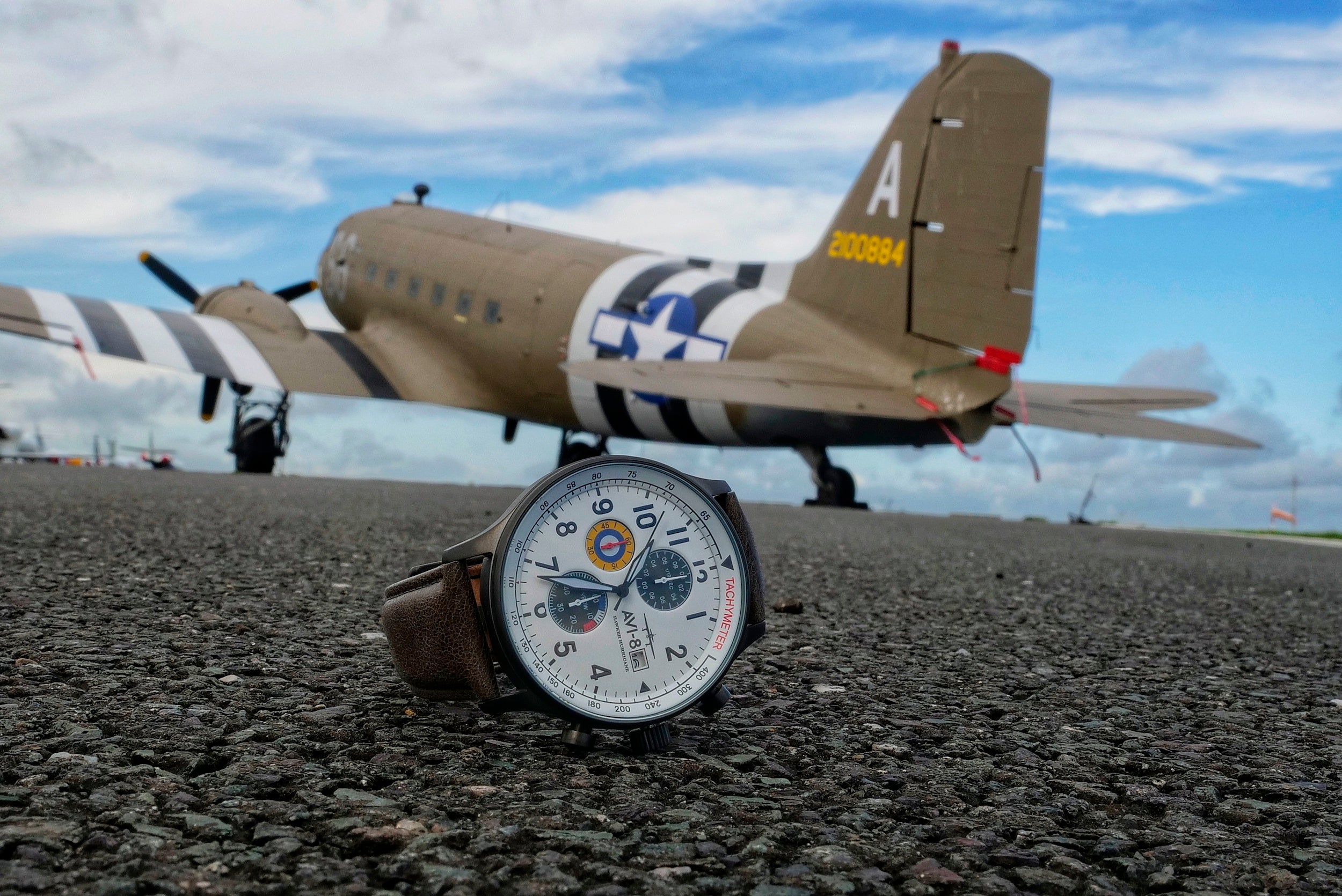 A Guide to Choosing the Perfect Pilot Watch for Your Aviation Needs ...
