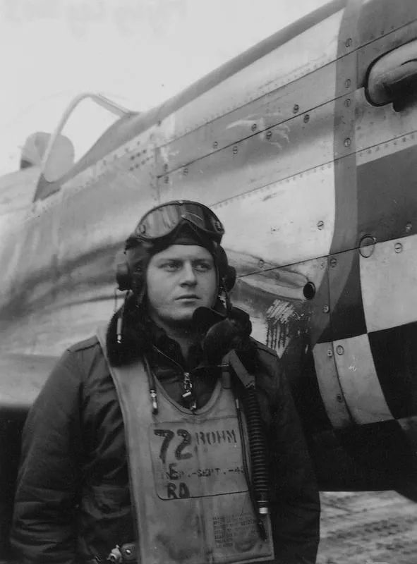 Hubert 'Bill' Davis: The Heroic Pilot Behind the P-51 Twilight Tear ...